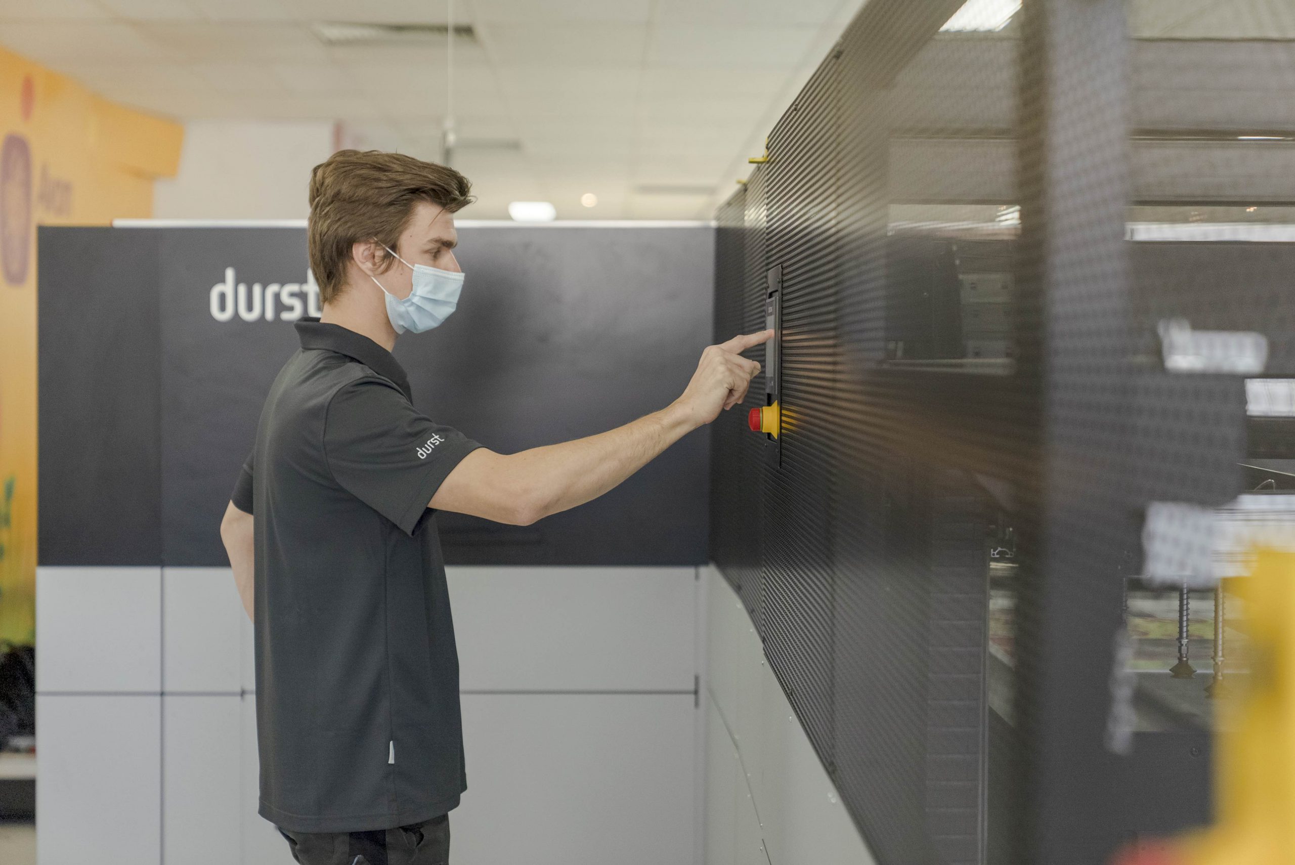 Avon Graphics installs first Durst P5 350/HS in the Southern Hemisphere ...